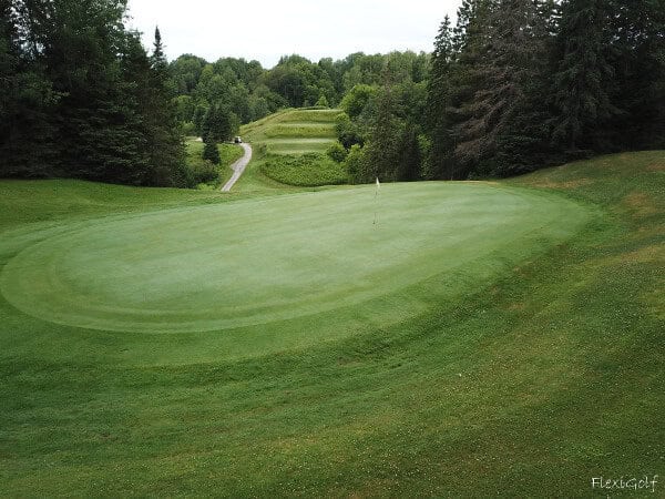 Découvrez les offres Le Club de golf et auberge Héritage | FlexiGolf